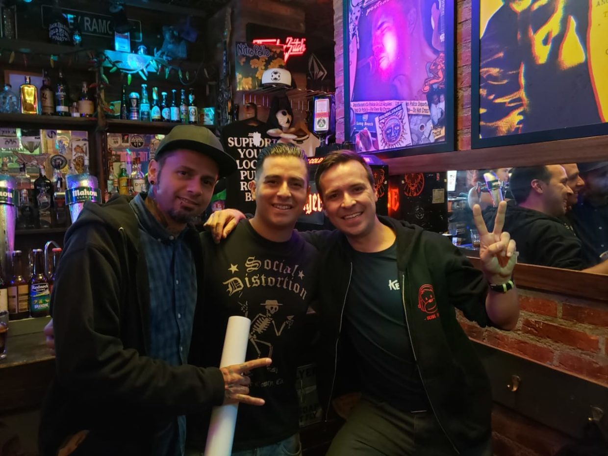 Wrong Way Bar: Donde el punk se une en Madrid - Tropical Punk Records